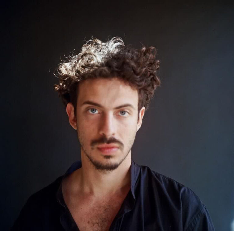 Spotlight – פרי כפרי